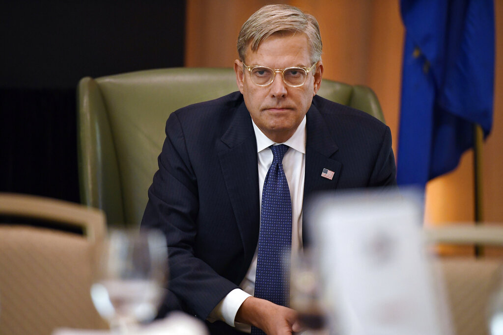 A Conversation with Bob Stefanowski – The Spectrum Newspaper