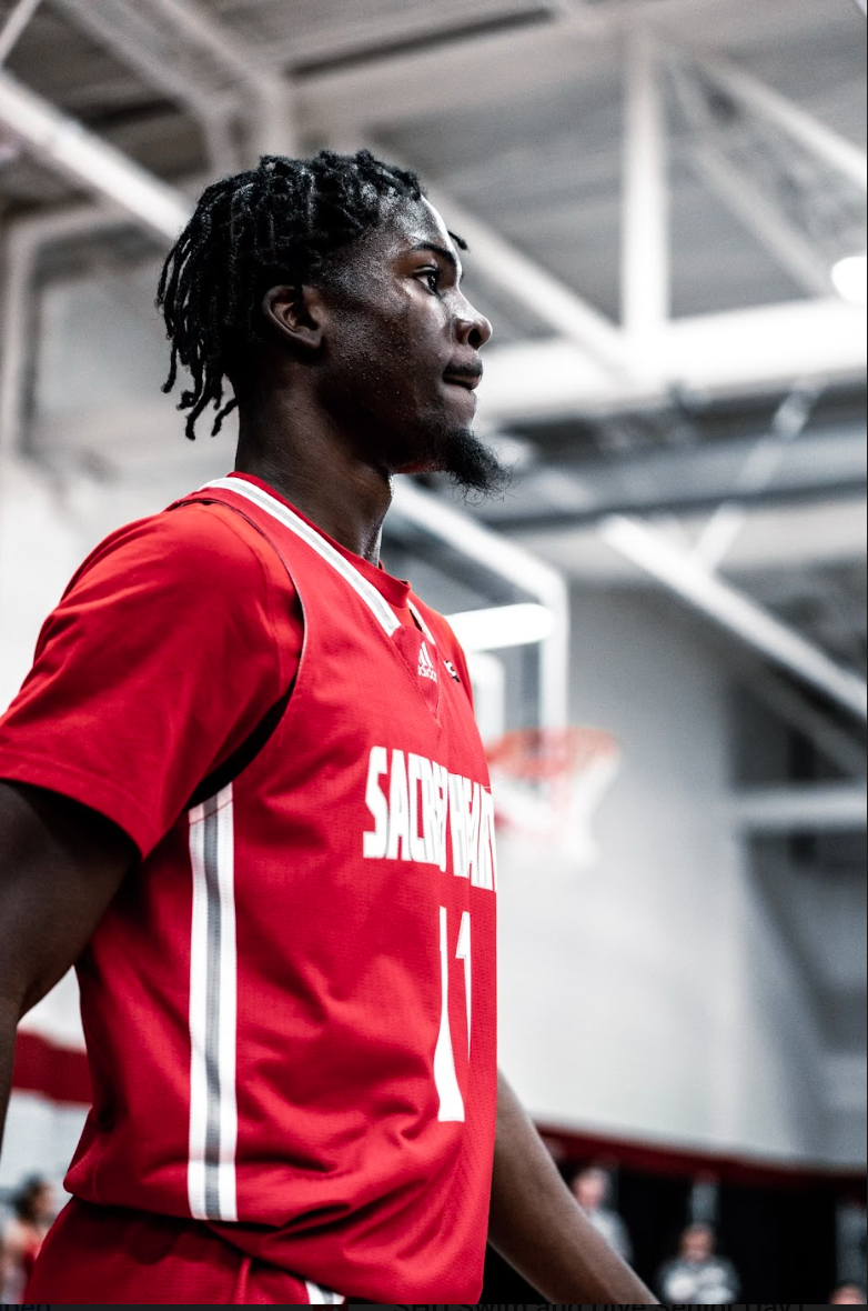 Solomon Scores 1000 Career Points – The Spectrum Newspaper