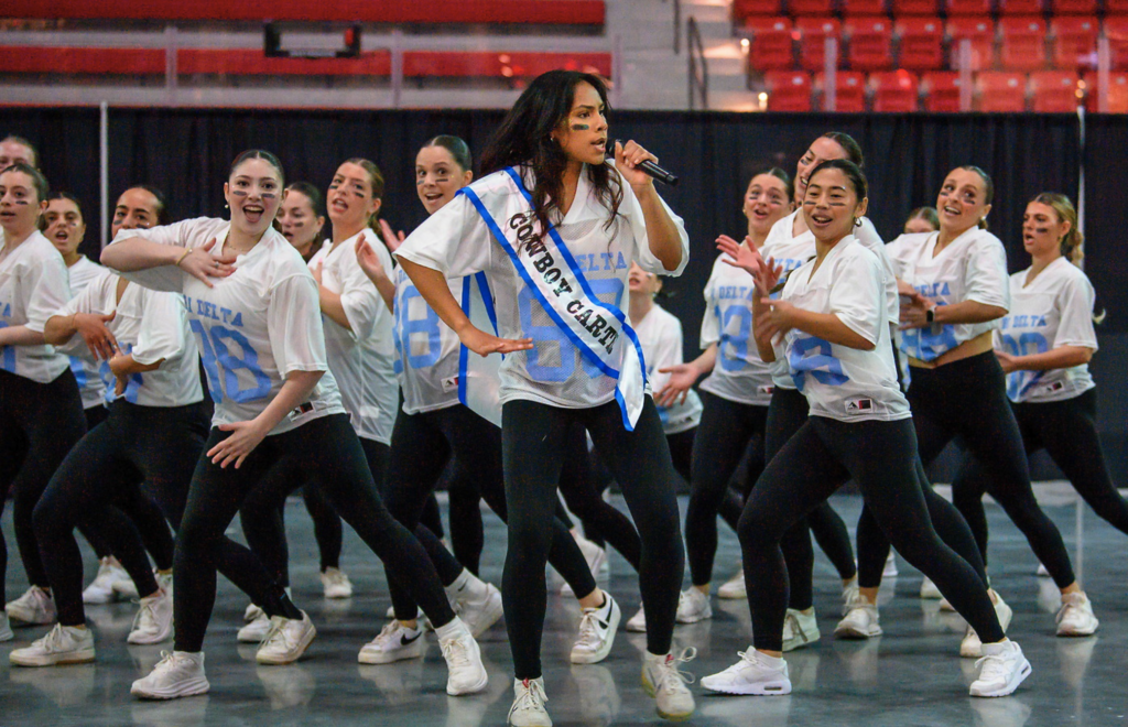 FSL Hosts NFL Greek Week – The Spectrum Newspaper